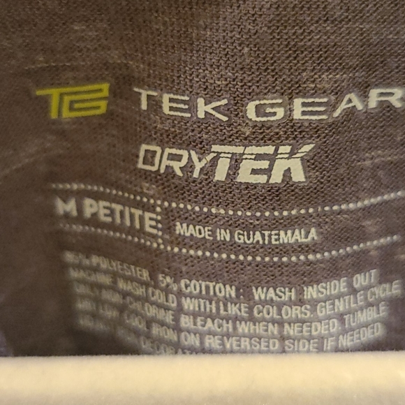 tek gear | Tops | Tek Gear Petite Long Sleeve Tee | Poshmark